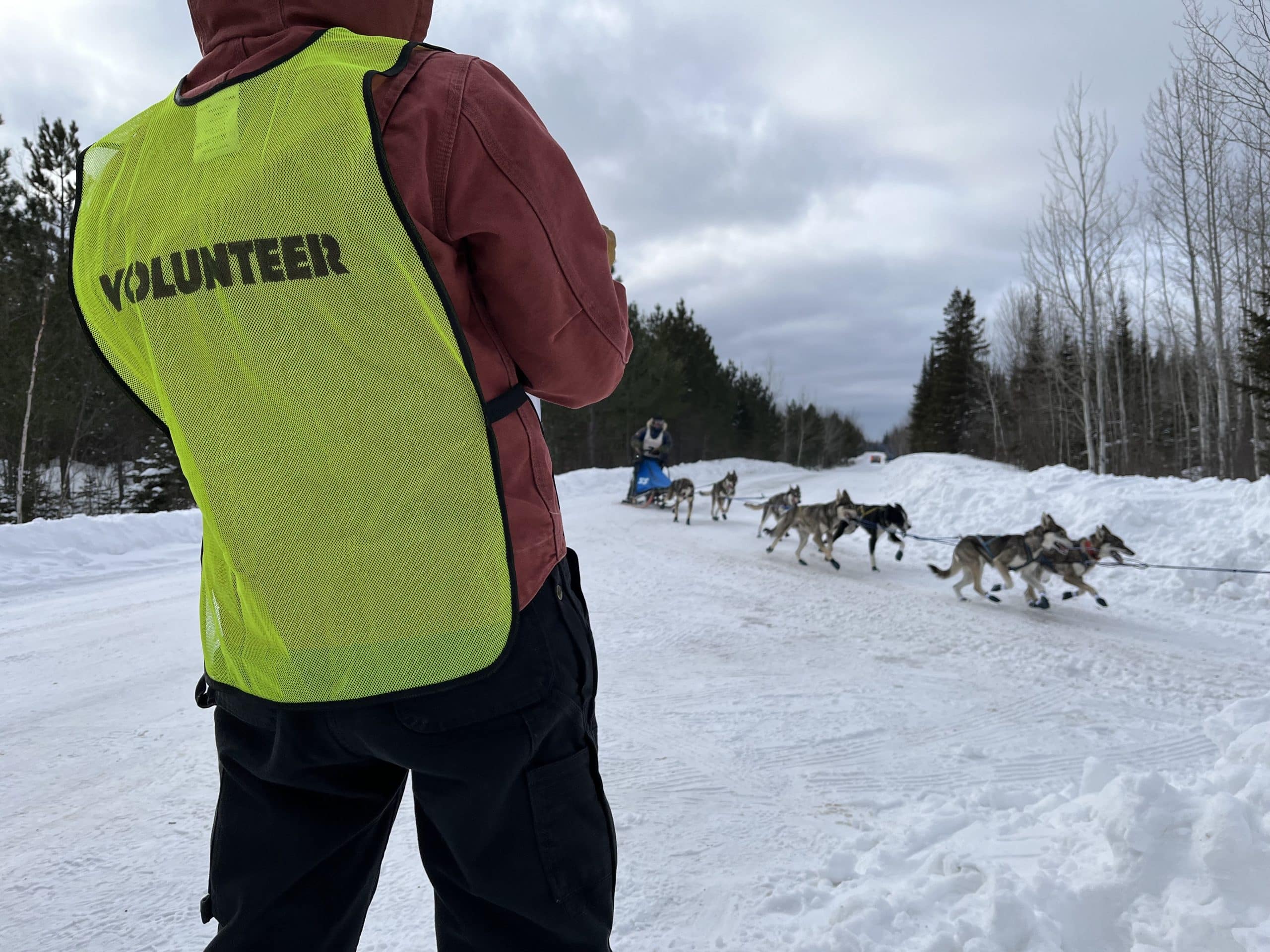 Volunteers Are the Backbone of the Gunflint Mail Run Sled Dog Race ...